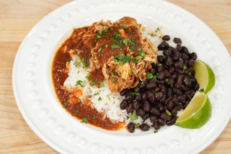 Irresistible Chicken Tinga: 30 min One-Pot Wonder