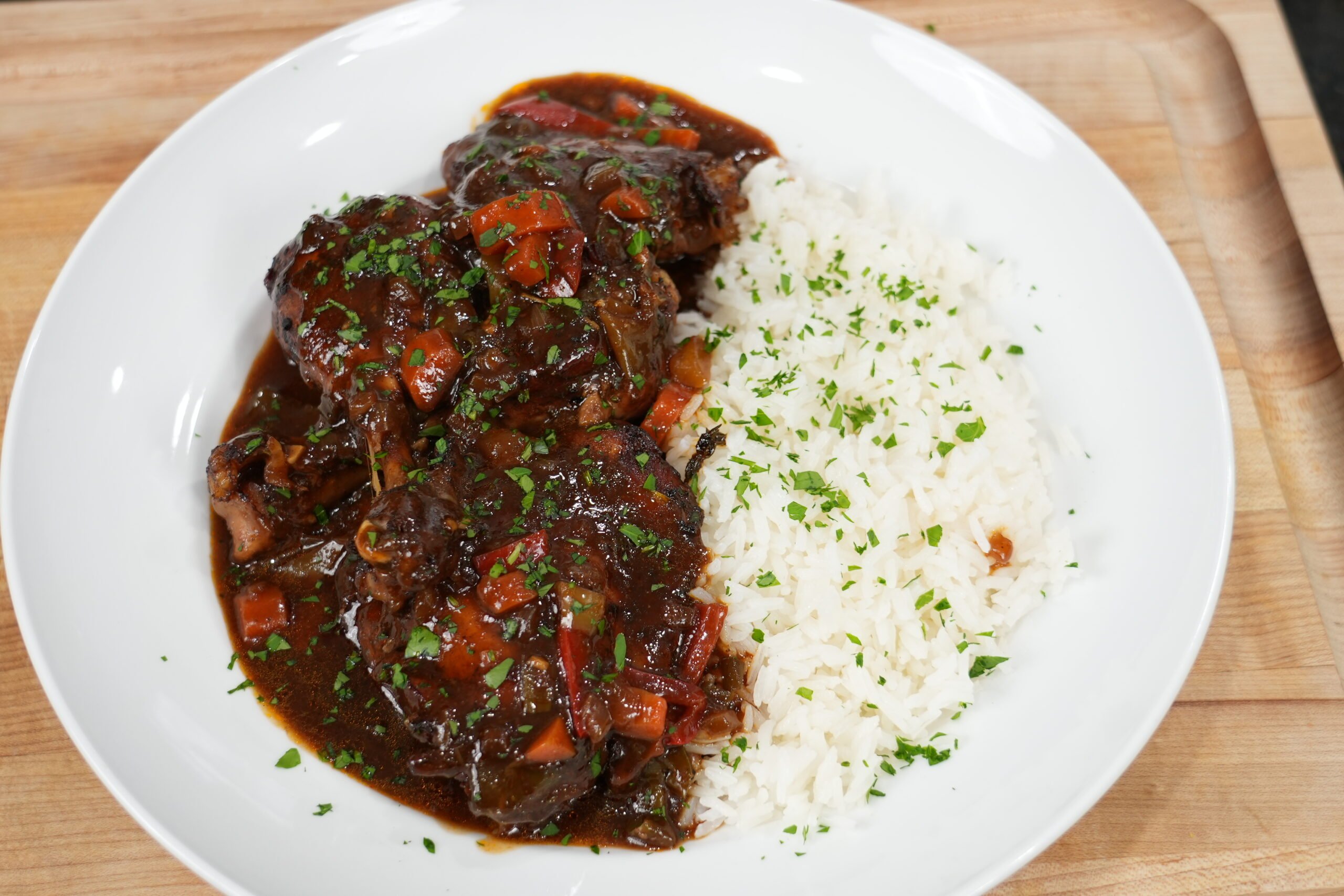 Brown Stew Chicken - Mr Make It Happen